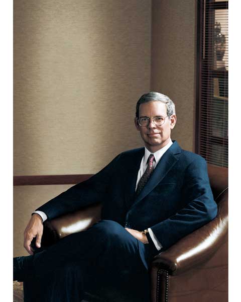 Longstanding Tiffany & Co. board chair steps down - Jewellery Business